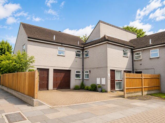 Apartment at Greenford Road, Greater London