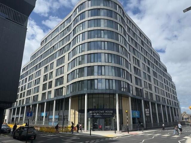 Apartment at Greenhill Way, Greater London