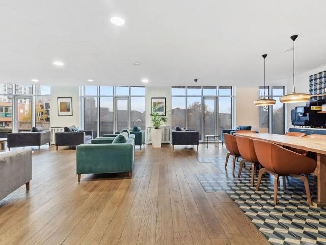 Apartment at Greenhill Way, Greater London