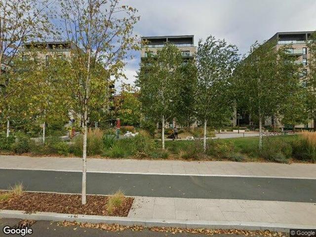 Apartment at Greenleaf Walk, Greater London