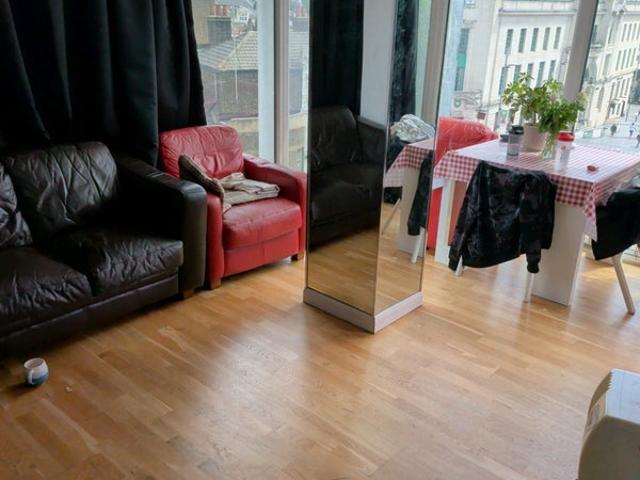 Apartment at Greens End, Greater London