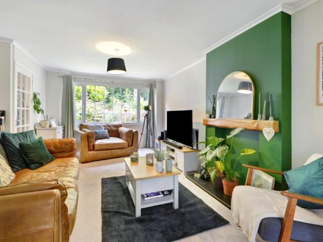 Apartment at Grenadier Place, Chaldon