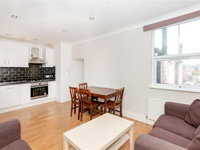 Apartment at Grenfell Road, Greater London