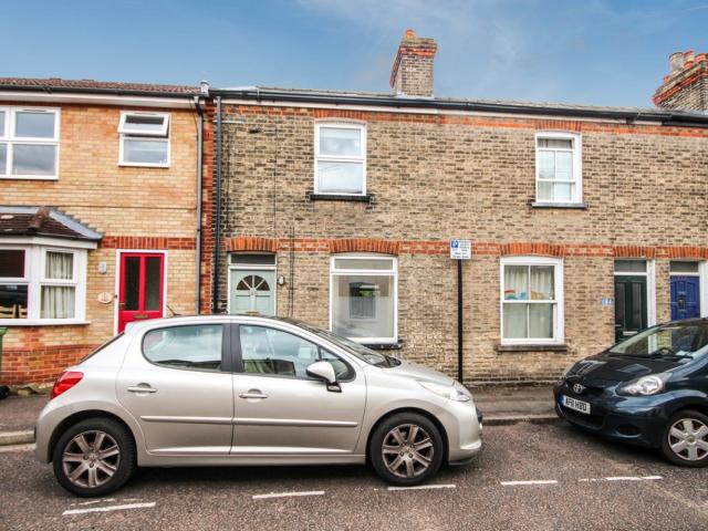 Apartment at Greville Road, Cambridge