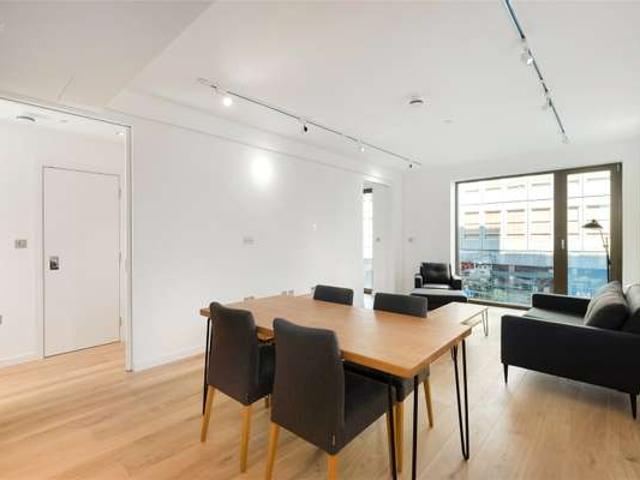 Apartment at Greycoat Street, City of Westminster