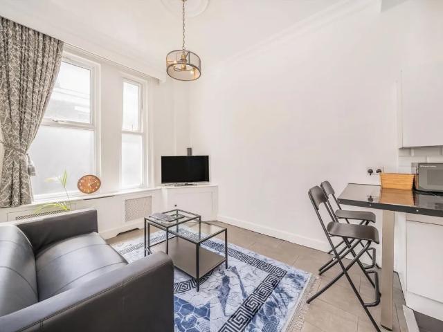 Apartment at Greyhound Road, Greater London