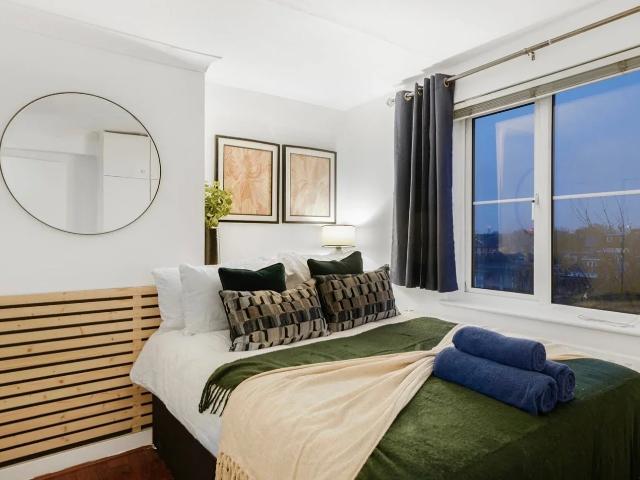Apartment at Greyhound Road, Greater London