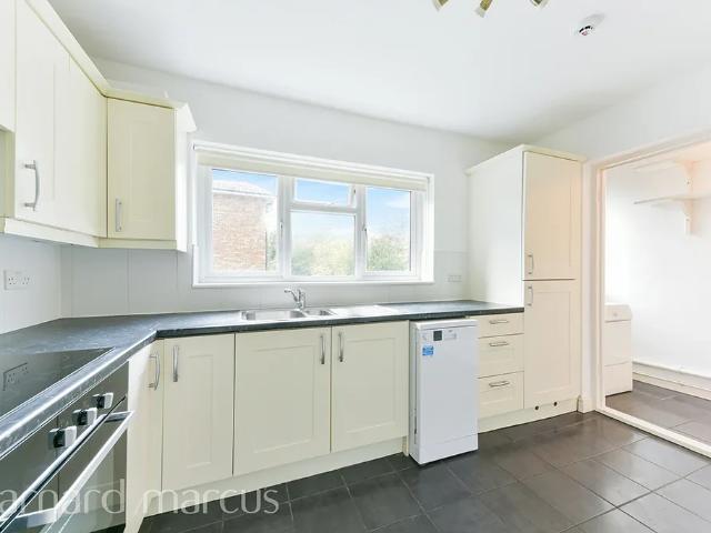 Apartment at Greystoke Gardens, Greater London
