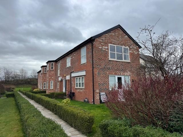 Apartment at Griffin Farm Drive, Stockport