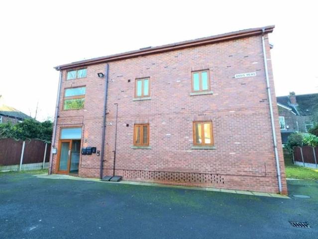 Apartment at Griffin Street, Salford