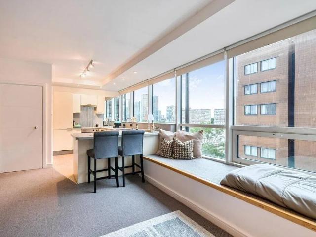 Apartment at Grosvenor Road, City of Westminster