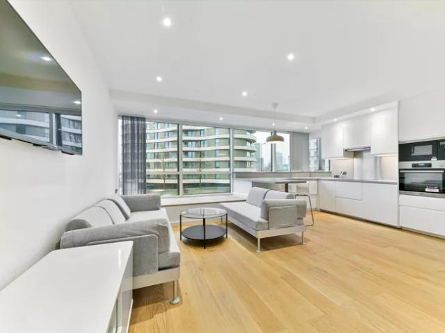 Apartment at Grosvenor Road, City of Westminster