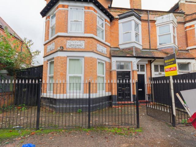 Apartment at Grove Avenue, Birmingham