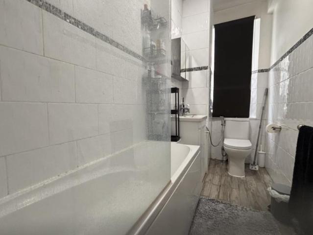 Apartment at Grove End Road, City of Westminster