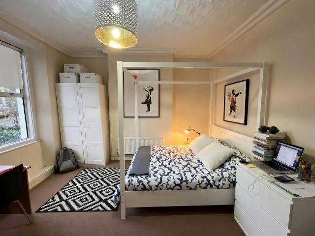 Apartment at Grove Park Terrace, Bristol