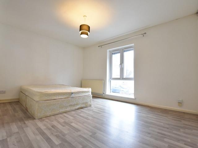 Apartment at Grove Road, Luton