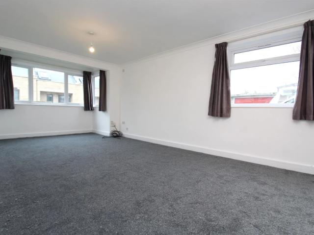 Apartment at Grovebury Court, Greater London