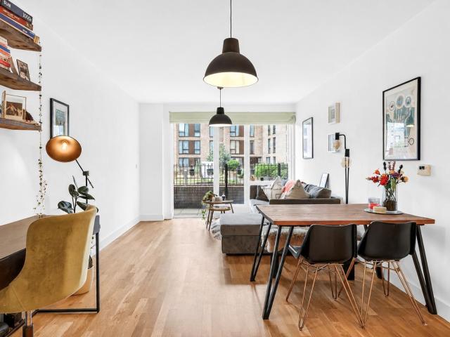 Apartment at Guthridge Close, Greater London