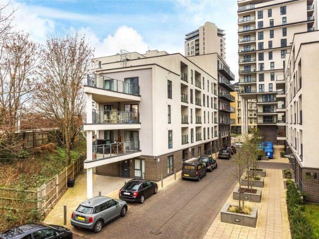 Apartment at Guildford Road, Woking