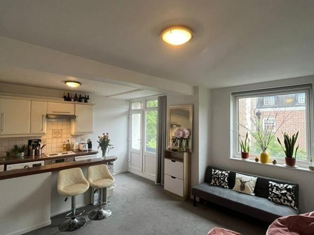 Apartment at Guilford Street, Greater London