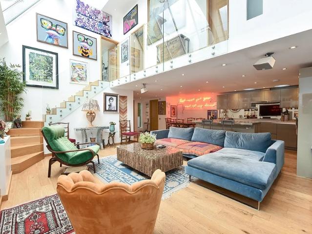 Apartment at Gunter Grove, Greater London