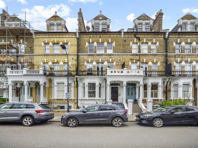 Apartment at Gunterstone Road, Greater London
