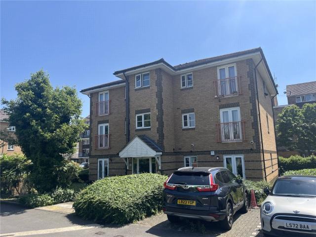 Apartment at Gurnell Grove, Greater London