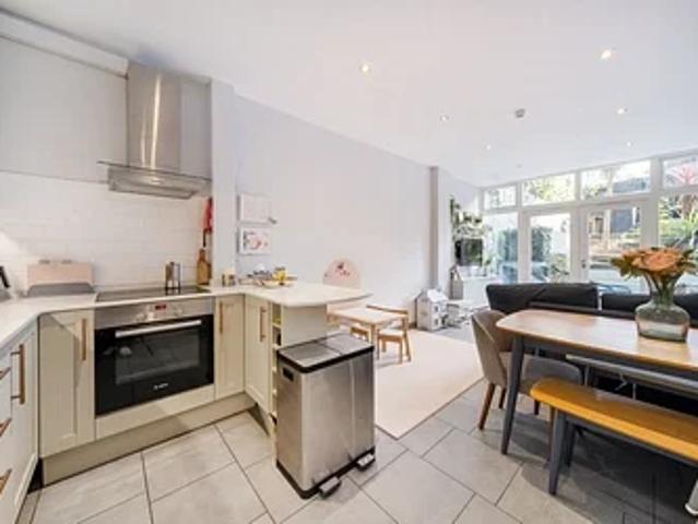 Apartment at Gwendwr Road, Greater London
