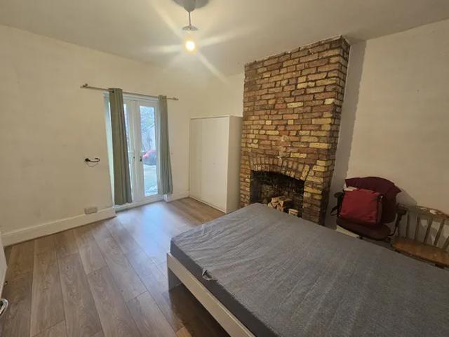 Apartment at Douglas Road, Maidstone
