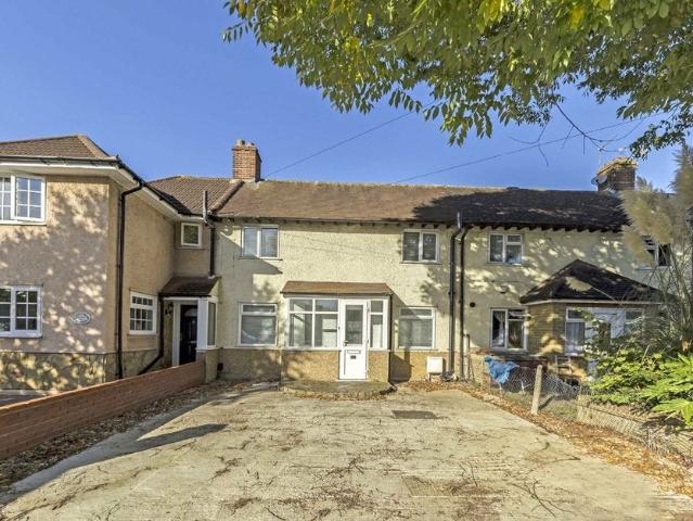 Apartment at Douglas Road, Greater London