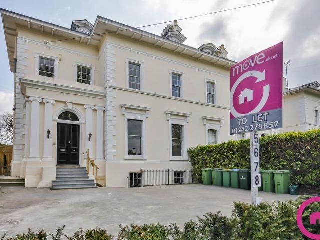 Apartment at Douro Road, Cheltenham