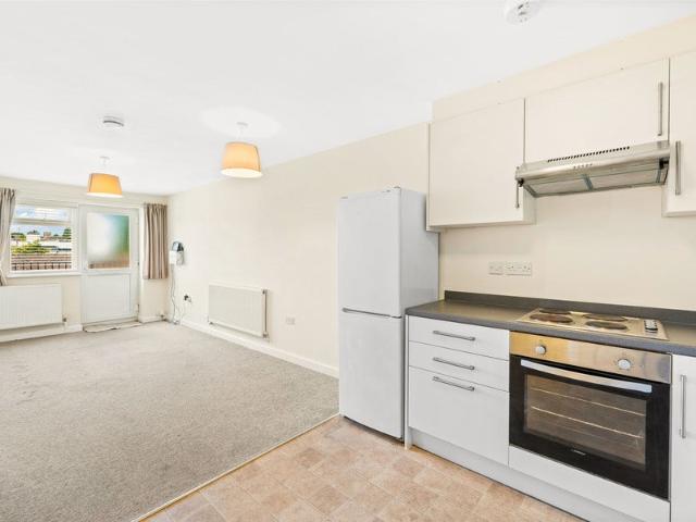 Apartment at Dovers Green Road, Reigate and Banstead