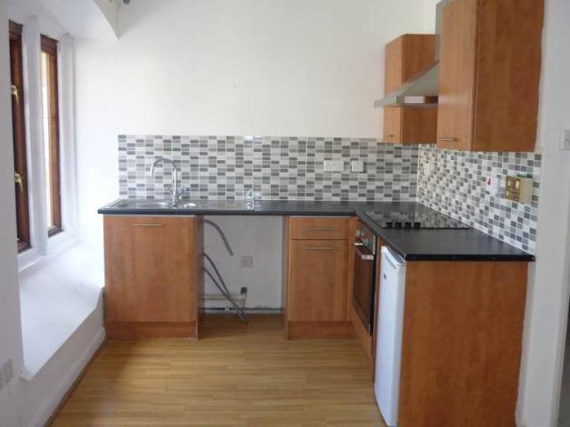 Apartment at Down Street, Clydach