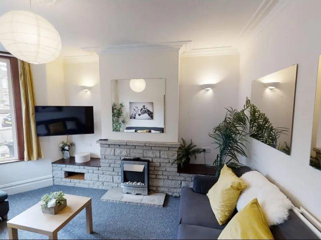 Apartment at Downend Road, Bristol