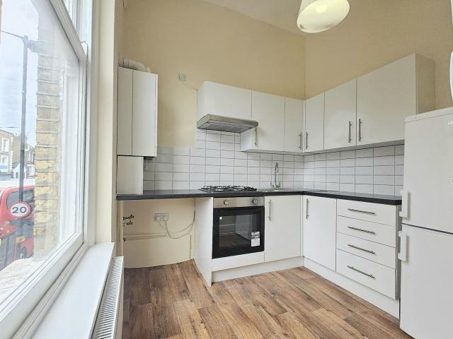 Apartment at Downs Road, Greater London