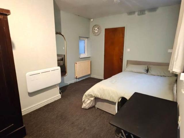 Apartment at Downs Road, Luton