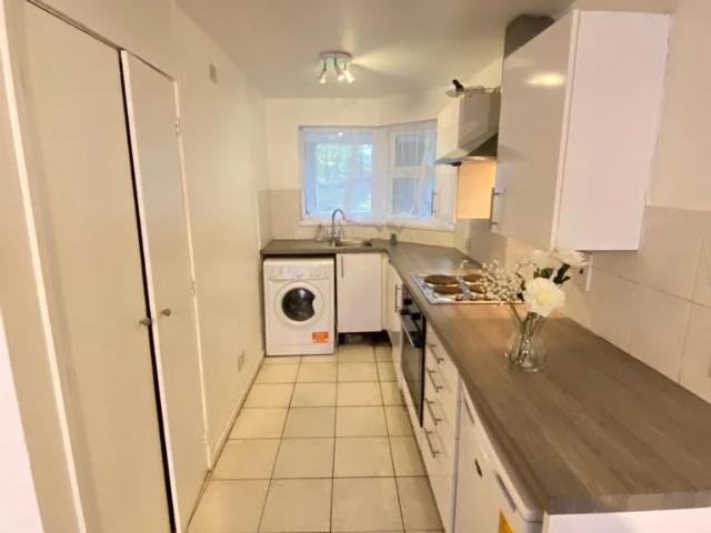 Apartment at Downs Road, Luton