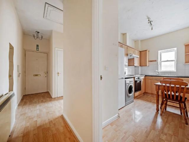 Apartment at Dock Road, Chatham