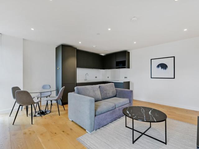 Apartment at Dock Street, Greater London