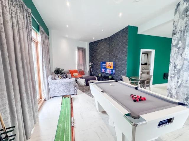 Apartment at Dockside, Leeds