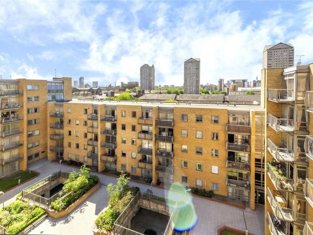 Apartment at Dockyard Lane, Greater London
