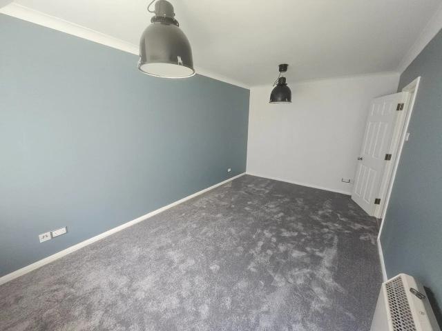 Apartment at Dolphin Court, Flackwell Heath