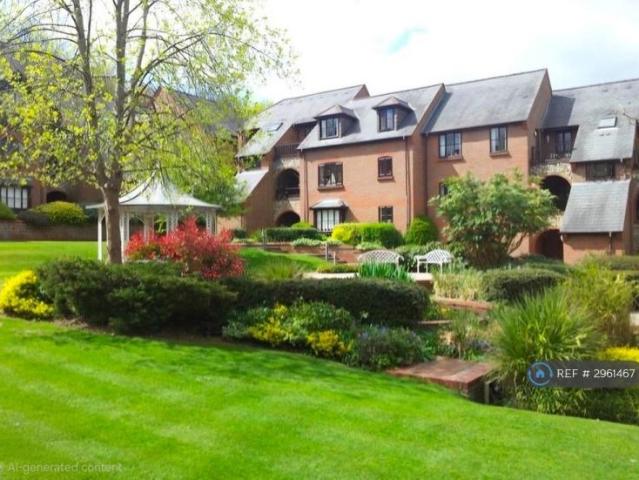 Apartment at Dolphin Court, Loudwater