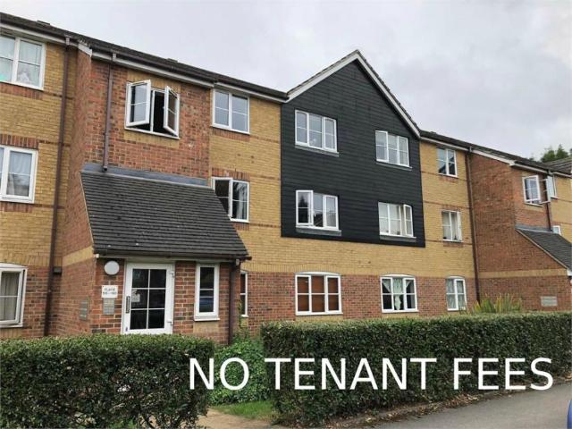 Apartment at Donald Woods Gardens, Greater London