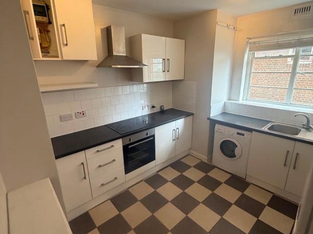 Apartment at Dorchester Court, Greater London
