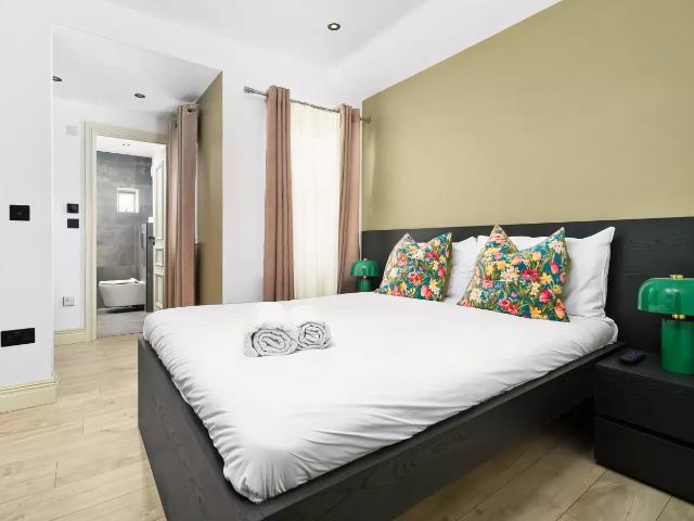 Apartment at Dorset Road, Greater London