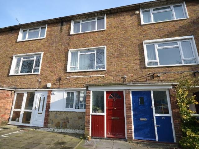 Apartment at Dorville Road, Greater London