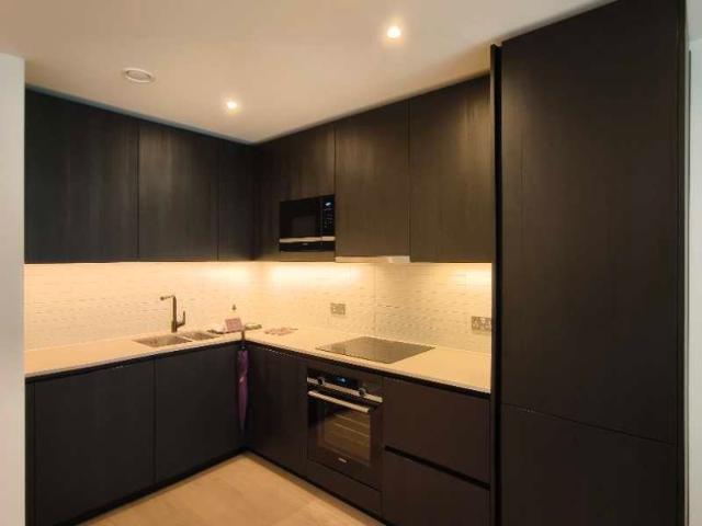 Apartment at Date Street, Greater London