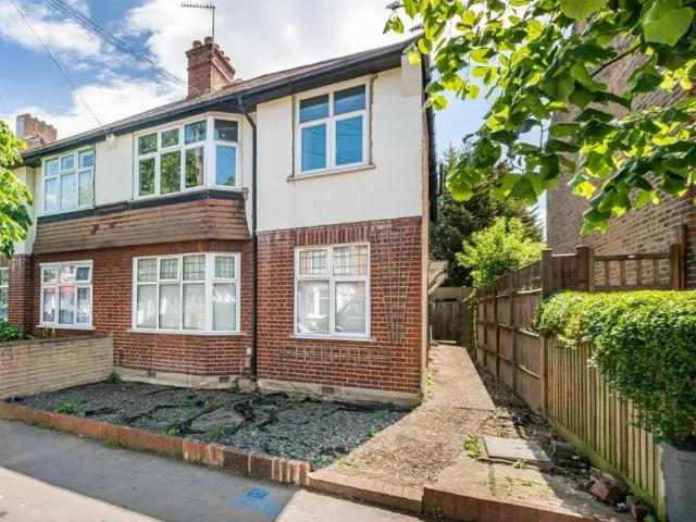 Apartment at Davidson Road, Greater London