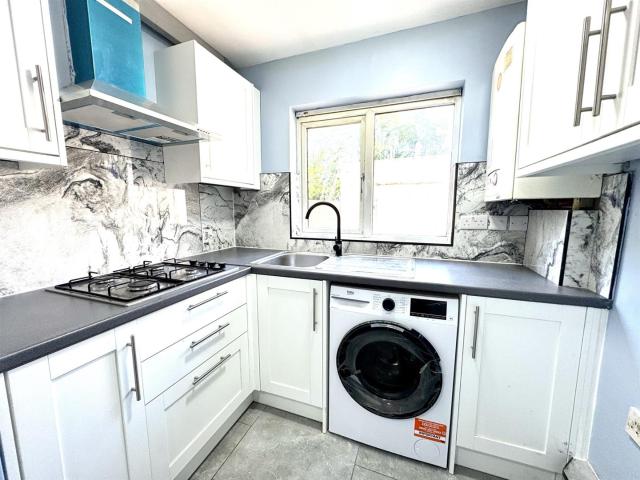 Apartment at Davidson Road, Greater London